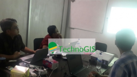 Pelatihan WebGIS Programming PT Silva Rimba Lestari | TechnoGIS Indonesia