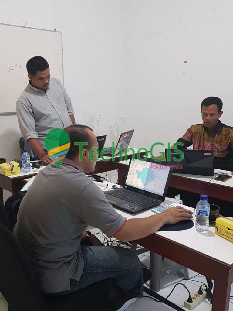 Pelatihan GIS Dasar PT Pertamina | TechnoGIS Indonesia