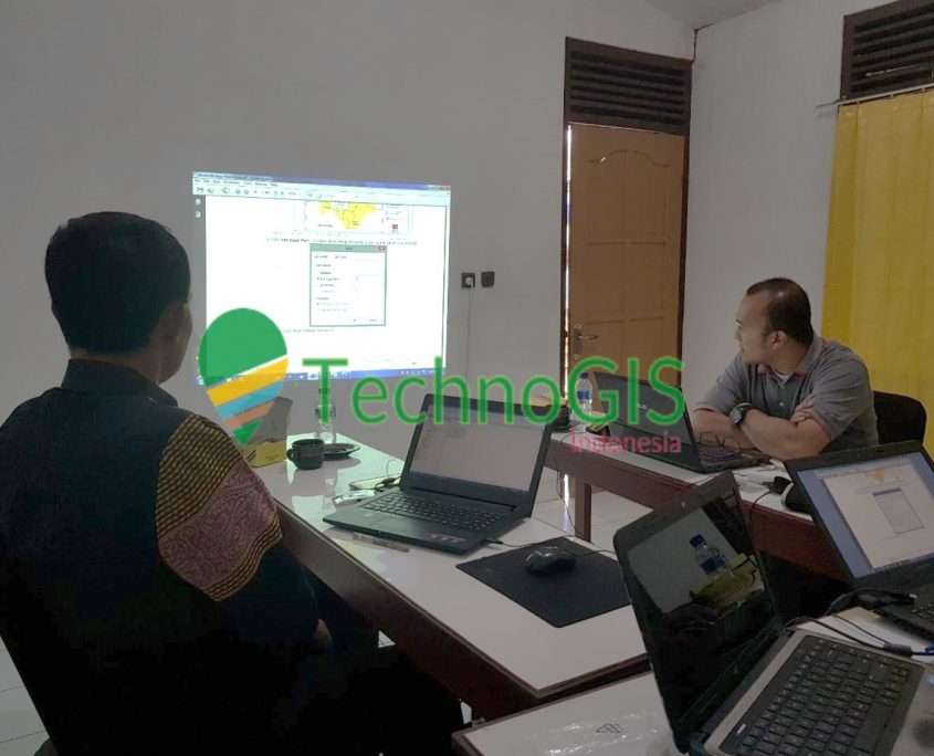 Pelatihan Sistem Informasi Geografis ( SIG ) | TechnoGIS Indonesia