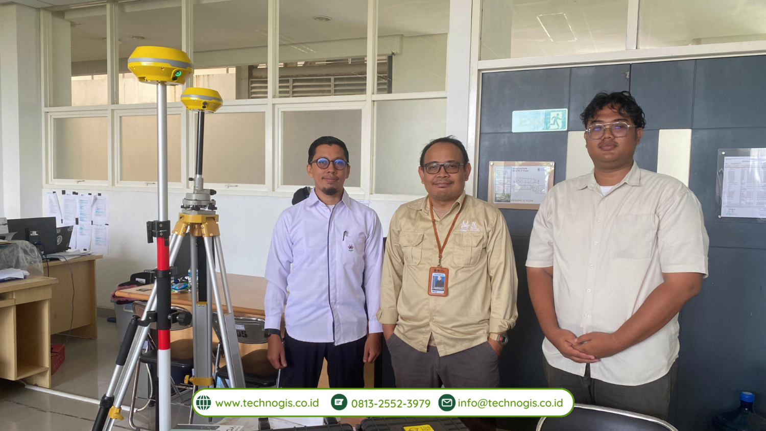 Serah Terima GNSS RTK: ITK Siap Pemetaan Lebih Akurat | TechnoGIS Indonesia